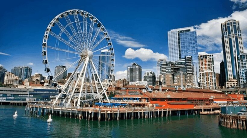 Seattle : Must-See Attractions Walking Tour With A Guide - Key Points