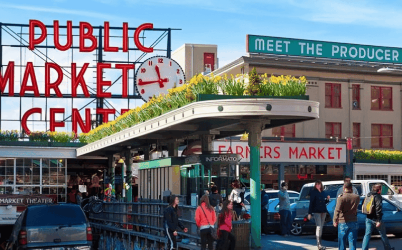 Seattle : Must-See Attractions Walking Tour With A Guide - Authentic Traveler Insights