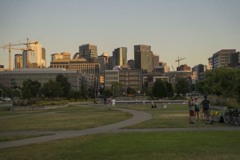 Seattle: Sightseeing Bus Tour with the Ballard Locks - FAQ
