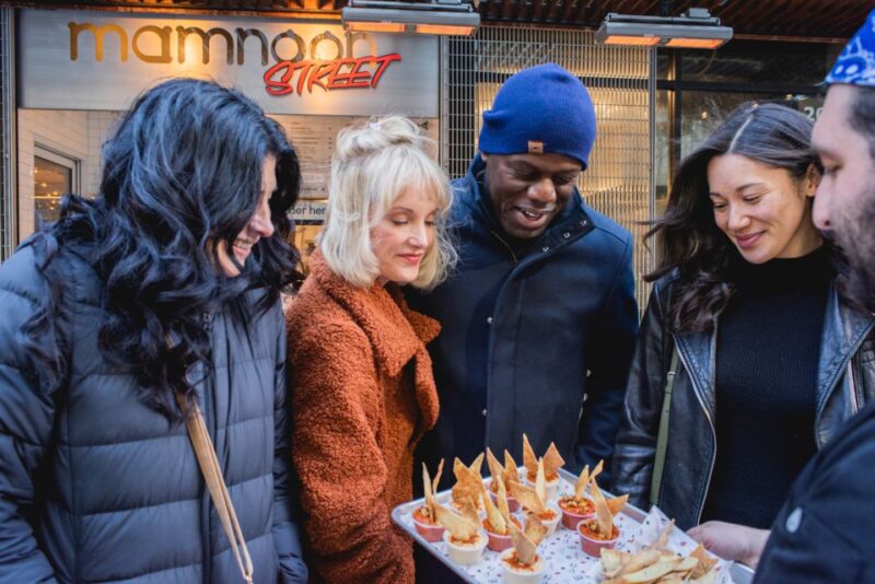 Seattle: Street Food Guided Walking Tour of South Lake Union - The Guide, the Atmosphere, and the Experience