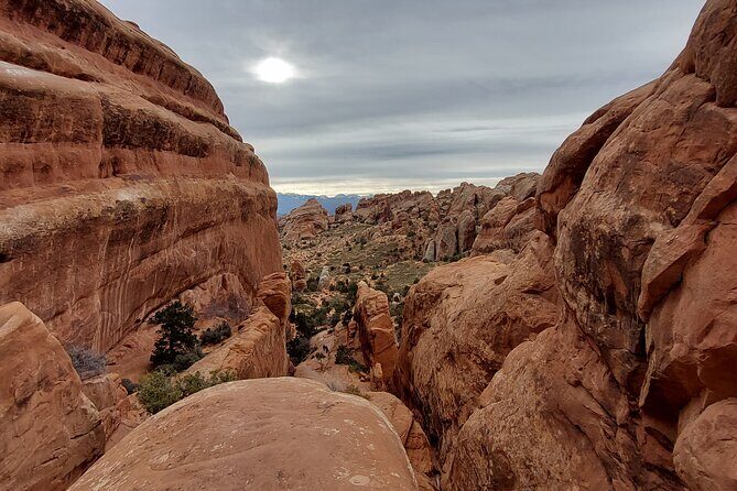 Secluded Arches Sunset Experience Best Of Devils Garden Fun Hike - FAQ