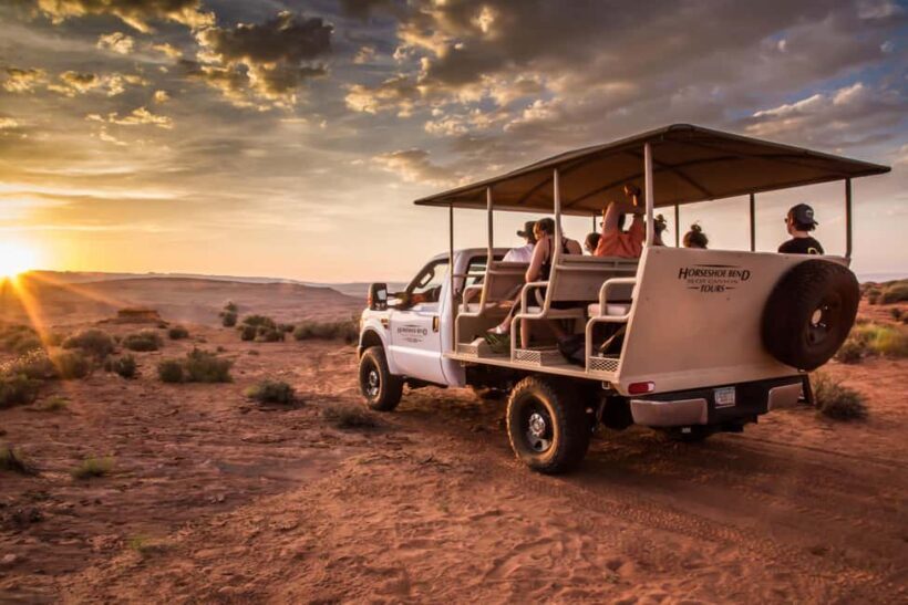 Secret Antelope Canyon and Horseshoe Bend Overlook - Starting with the 4x4 Ride: A Thrilling Off-Road Journey