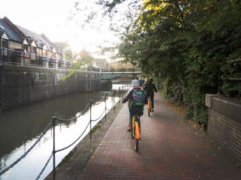 Secret London Tour by Bike - Exploring Secret London by Bike: A Taste of the Citys Quirky Charm