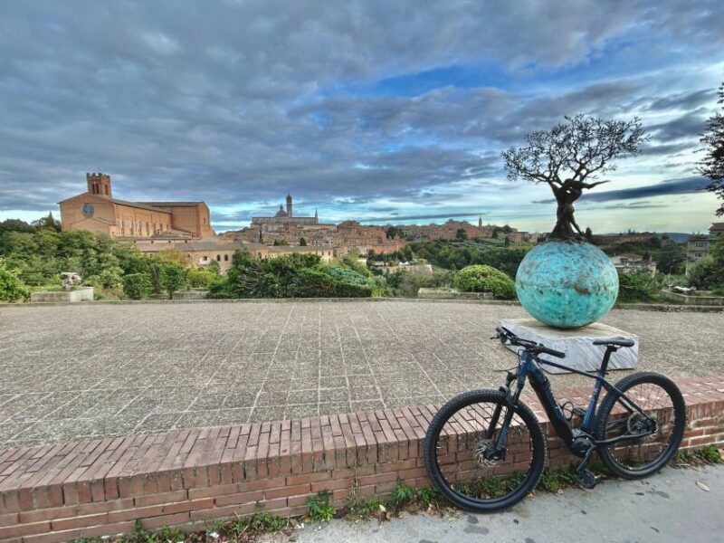 Secret of Siena City E-bike tour - The Tour Itself: What to Expect