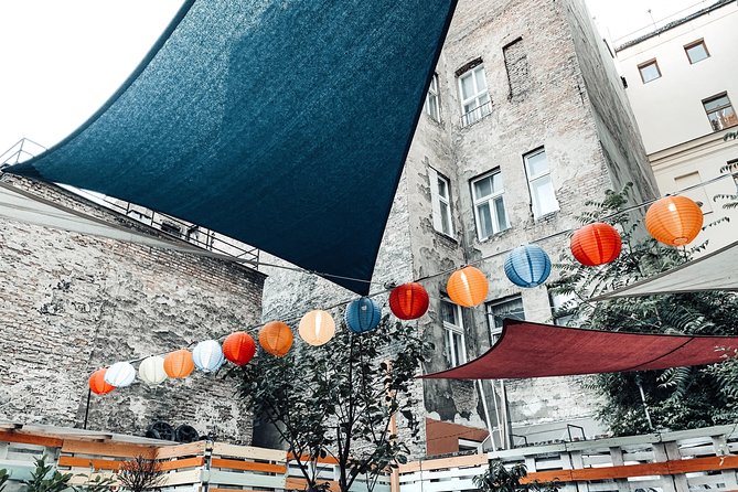 Secret Ruin Bar Crawl in Budapest with a Local - What the Reviews Say