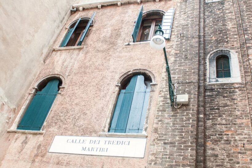 Secret Venice & Gondola Tour - Frequently Asked Questions
