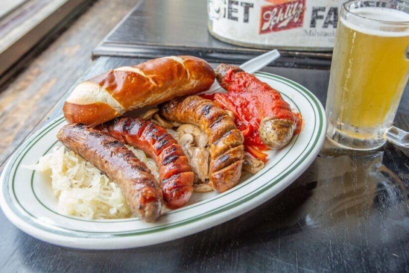 Secret Walking Food Tour Milwaukee - A Walk Through Milwaukee’s Flavorful Streets