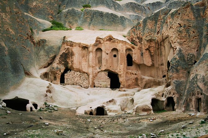 Secrets of Cappadocia Tour with Private Guiding, Lunch and Luxurious Minivan - FAQ