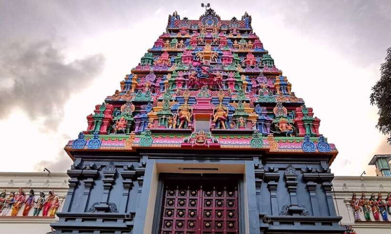 Secrets of Singapore Kick Scooter Tour with Dinner - An In-Depth Look at the Itinerary