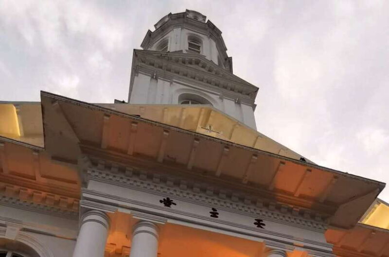 Secrets of Singapore Kick Scooter Tour with Dinner - Authentic Experiences and Authenticity