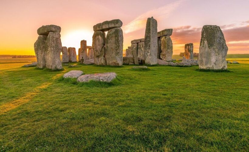 Secrets of Stonehenge: Private Half-Day Tour from Bath - Key Points
