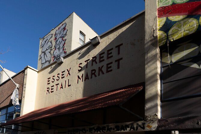 Secrets of the Lower East Side Tour and Tasting in New York City - A Close Look at the Secrets of the Lower East Side Tour and Tasting