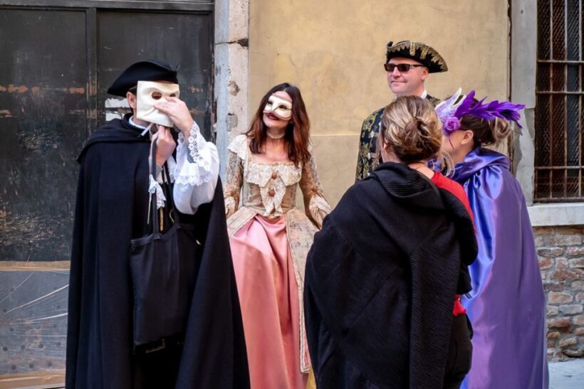 Secrets of Venice Carnival and Life of Casanova Tour - Key Points