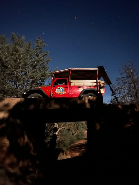 Sedona: PRIVATE Majestic Full Moon Night Time Jeep Tour - Practical Details and Comfort
