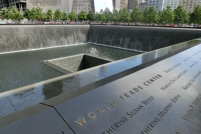 See 30 Top New York Sights! Fun Local Guide! (Kids Free!) - Enjoy the Tours Family-Friendly Features