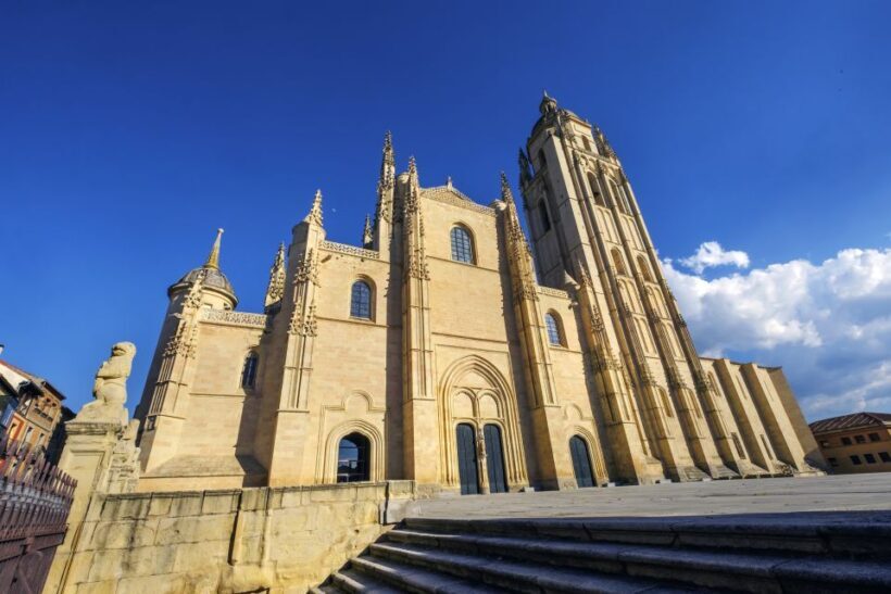 Segovia: Cathedral Tower Guided Tour - FAQs
