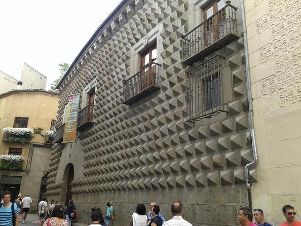 Segovia from the Aqueduct to the Alcazar: A Self-Guided Audio Tour - What Travelers Say