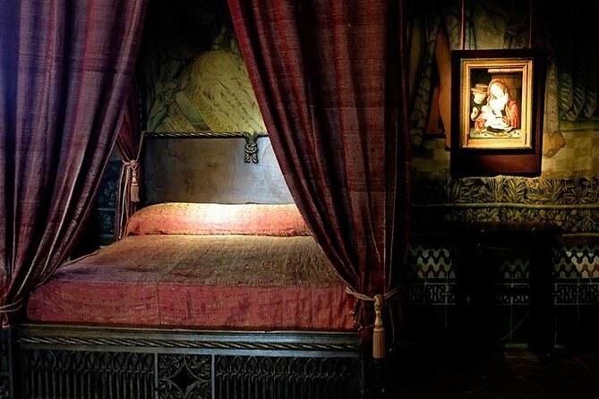 Segovia Tour With Guided Walking Tour Included - Customer Feedback and Impressions