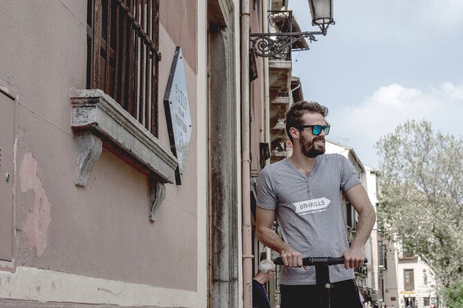 Segway Your Way Through Granada's History: The Ultimate Ride - Key Points
