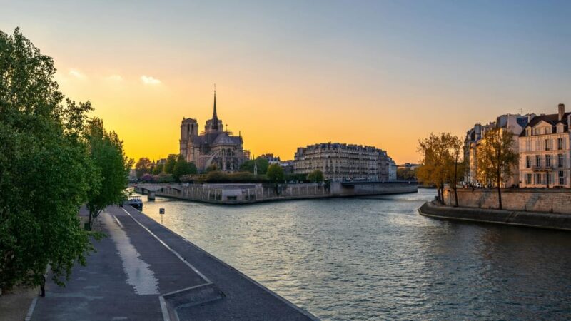 Seine River Cruise With Free Notre Dame Digital Audioguide - Digital Audio Guide Details