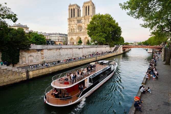 Seine River Direct Access Guided Cruise by Vedettes De Paris - Meeting Point and Accessibility