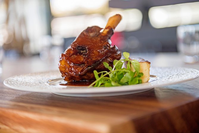 Seine River Sightseeing Cruise and Dinner at Le Bistro Parisien - Menu Highlights