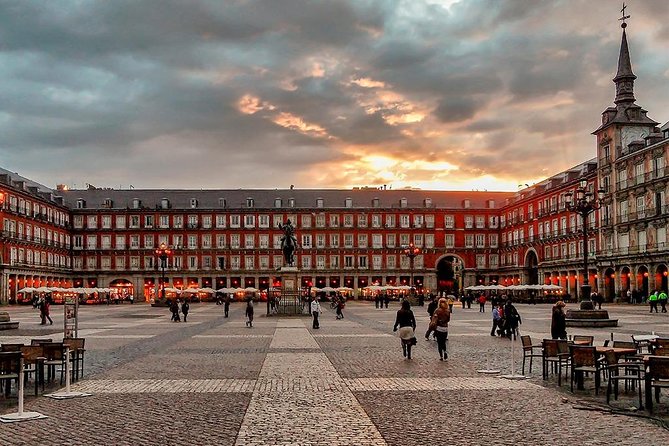 Self-Guided Audio Tour - Ghosts of Madrid: History and terror - Who Should Consider This Tour?