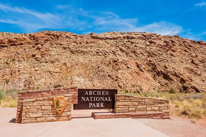 Self Guided Audio Walking Tour of Arches Delicate Arch - FAQ