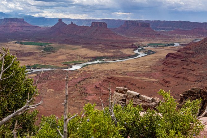 Self Guided Backcountry Jeep Adventure - The Trail Experience in Detail