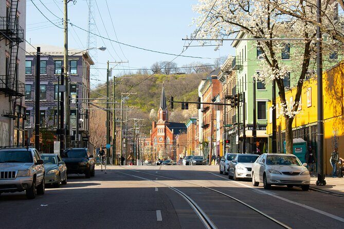 Self-Guided Cincinnati Scavenger Hunt: True America - Who Will Love This?