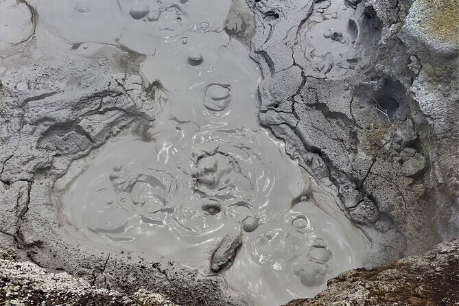 Self-Guided Geothermal Tour in Orakei Korako - Discovering Orakei Korako: A Natural Spectacle