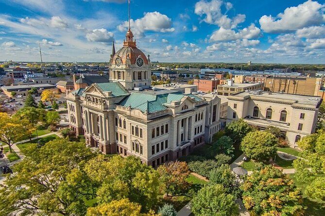 Self-Guided Green Bay Scavenger Hunt: Victory In Titletown - What Is the Green Bay Scavenger Hunt All About?