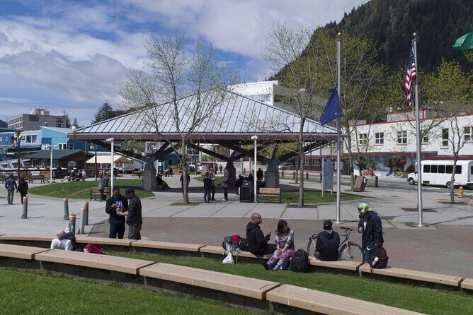 Self-Guided Juneau Scavenger Hunt: Juneau Journey - Exploring Juneau Through an Interactive Lens