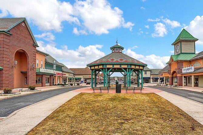Self-guided Private Shopping Tour to The Outlet at Gettysburg - A Thorough Look at the Experience