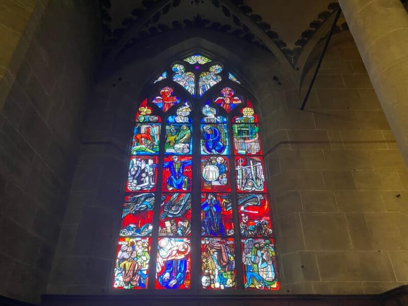 Self-Guided Reading City Tour in Bern - Discovering the Zytglogge