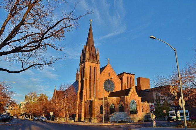 Self-Guided Scavenger Hunt: Bountiful Billings - Key Points