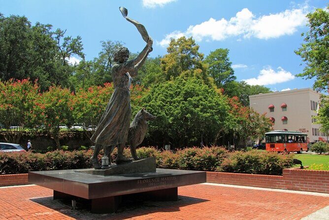 Self-Guided Scavenger Hunt: Historic Savannah Adventure - The Highlights and Landmarks