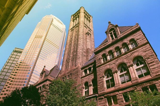 Self-Guided Scavenger Hunt: Pittsburgh's Cultural Side - Exploring the Pittsburgh Self-Guided Scavenger Hunt