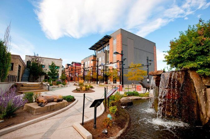 Self-Guided Scavenger Hunt: Royal Sights Of The Queen City! - Practical Details and What to Expect