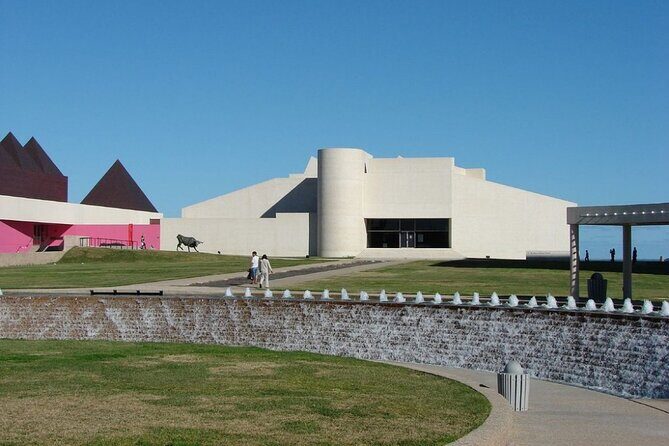 Self Guided Scavenger Hunt: Sparkling City by the Sea - Who Will Love This Tour?