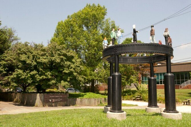 Self-Guided Scavenger Hunt: The Fine (Art) Life in Bethesda - The Sum Up