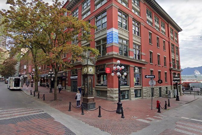Self-Guided Scavenger Hunt: Vancouver Red Bricks & Gold Dragons - An In-Depth Look at Vancouver’s Red Bricks & Gold Dragons Tour