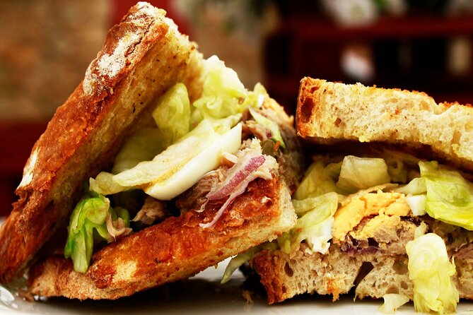 Self-guided tour Bike + Surf - Food and Refreshments at City Park