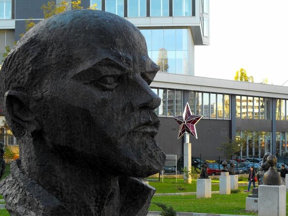 Self-guided Tour in the Museum of Socialist Art - What to Expect from the Self-Guided Tour of the Museum of Socialist Art