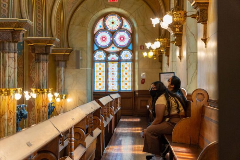 Self-Guided Tour of the Museum at Eldridge Street - The Sum Up