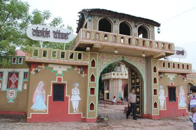 Self-Guided Visit to Chokhi Dhani With Dinner and Pick Up & Drop - The Dinner Experience