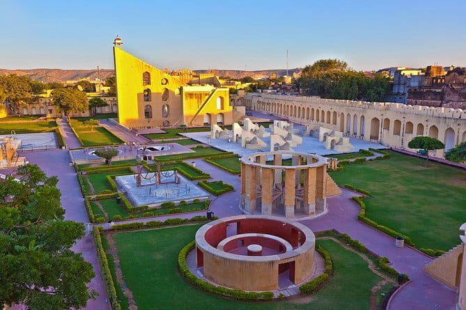 Self-Guided Visit to Chokhi Dhani With Dinner and Pick Up & Drop - Who Will Love This Tour?