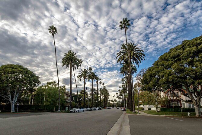 Self-Guided Walking Tour in Los Angeles' Best-Kept Secrets - A Deep Dive into the Los Angeles Self-Guided Tour