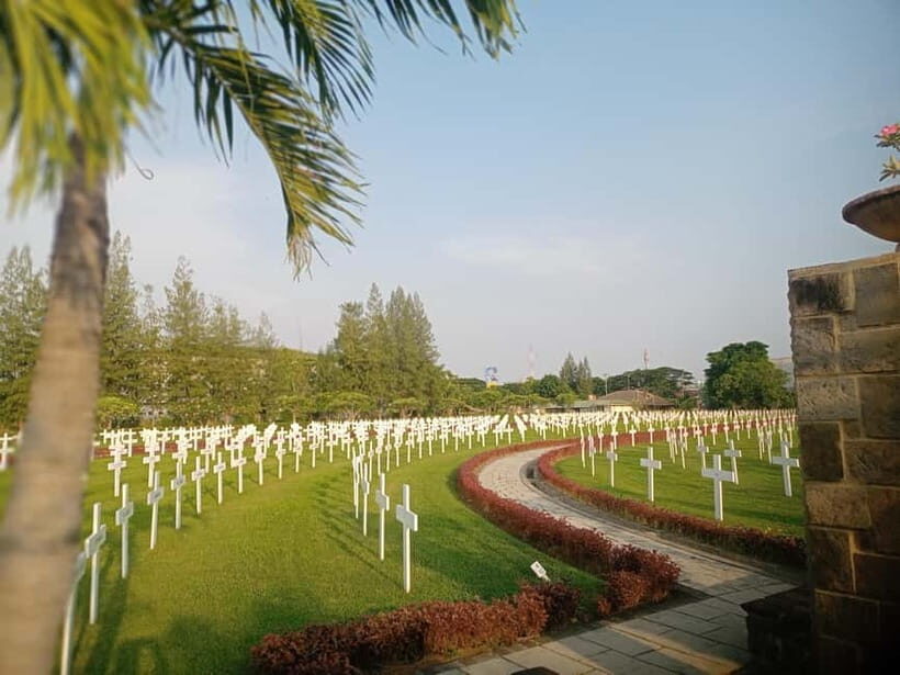 Semarang: Customized Tour of 3-5 Places - Key Points