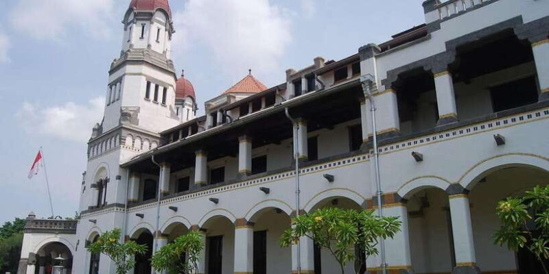 SEMARANG : LAWANGSEWU/SAMPOOKONG/OLD TOWN SIGHT SEEING - Key Points